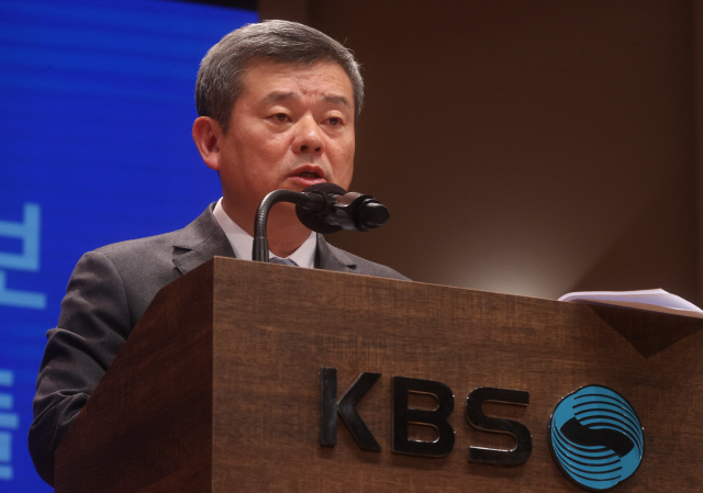 KBS, 내년 3400억원 적자 우려…명퇴·계약직 50% 감축 등 자구책 발표