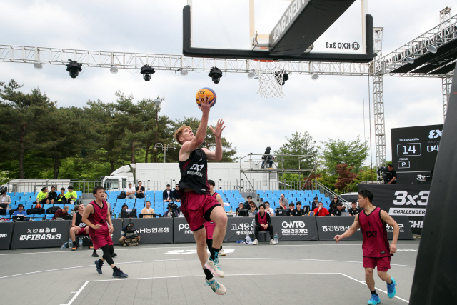 전세계 농구인 ‘FIBA 3x3 챌린저 홍천대회’ 코트 달궜다