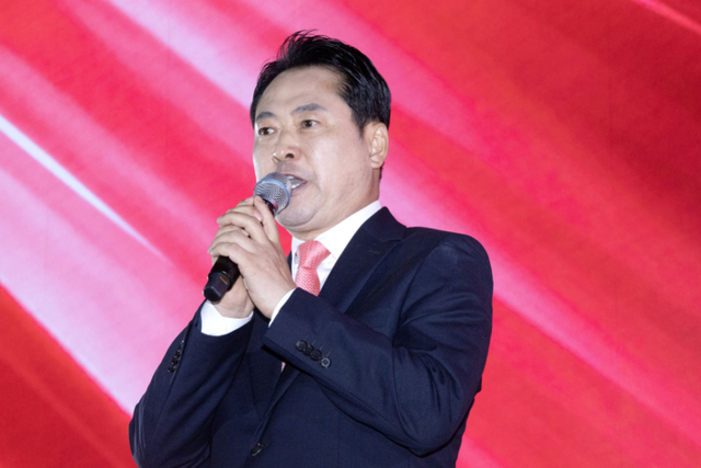 친한계서 친윤 강경파로…보수야당 수장 오른 장동혁