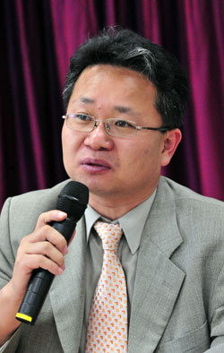 [강촌을 '젊음의 아이콘'으로] 주제발표